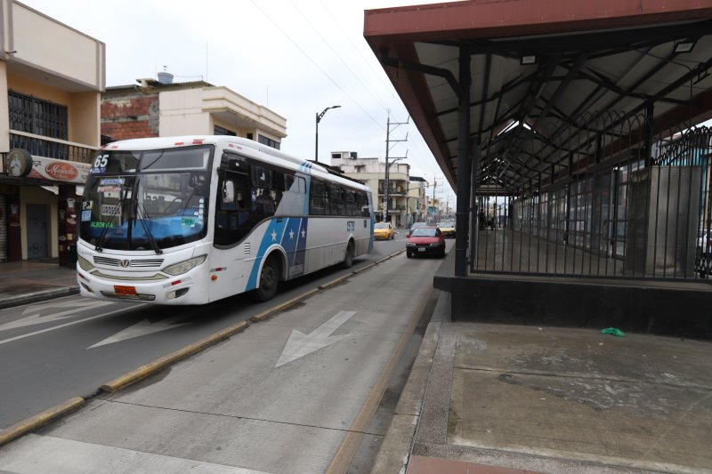 Troncal 4 de la Metrovía: modificar buses urbanos y la contaminación ...