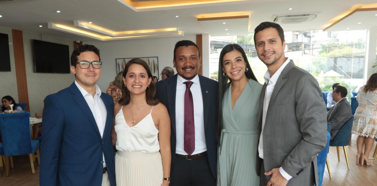 María Cristina Zea Bravo recibió el sacramento del bautismo