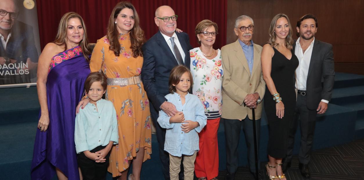 Joaquín Zevallos presenta su libro 'Transformarse o morir'