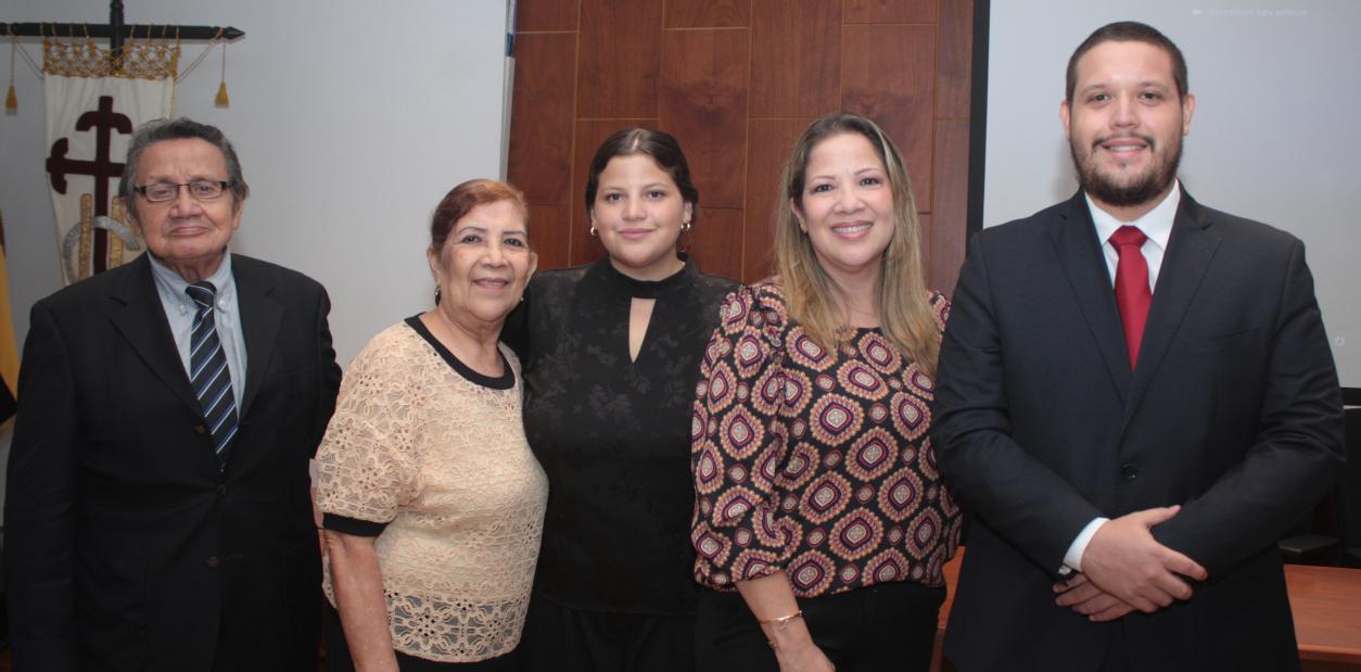 Miguel Palacios Frugone lanza el libro 'De lo que no es mi propia sangre'