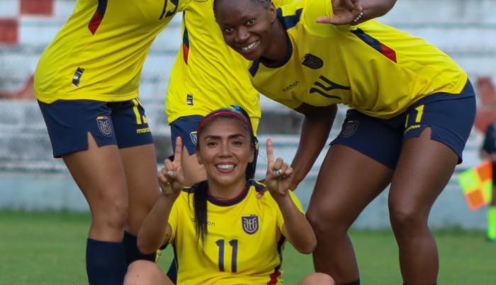 La Tri femenina gana y gusta en el regreso de Riera y el debut de Usme