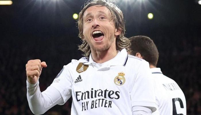 Modric renueva un año y seguirá en el Real Madrid hasta los 38 años