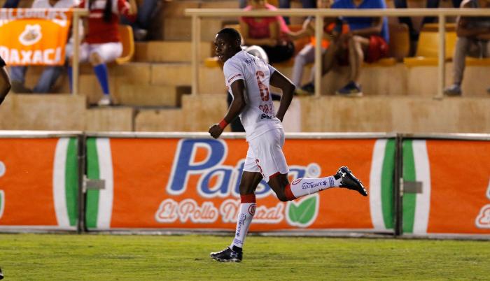 Primer gol de Anibal Chala con el Toluca