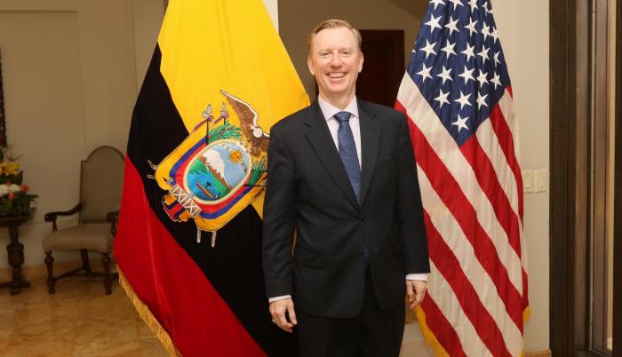 Michael J. Fitzpatrick: “La gente merece tener mejor vida”