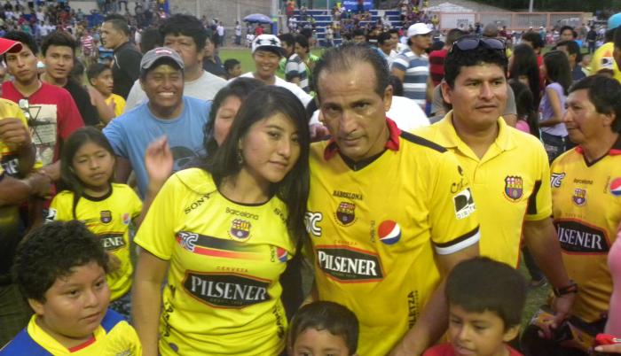 Gavica, con el 11 casi definido para medir a Delfin