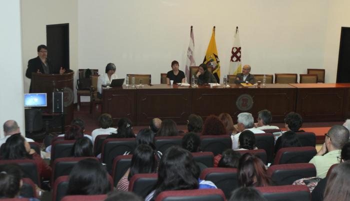 Los ‘ecuatorianistas’ avivan el debate literario