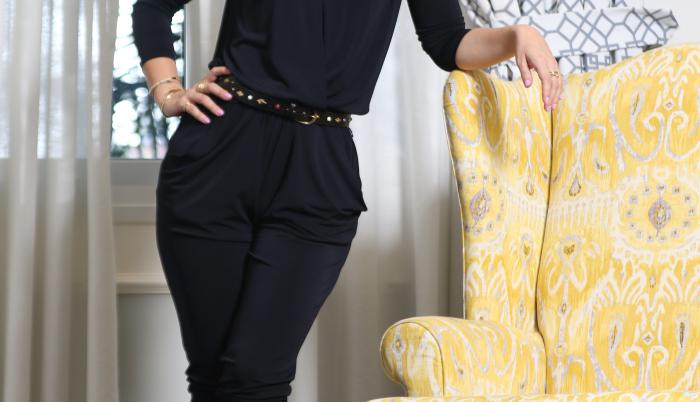 Lucinda Edwards: “Las mujeres no deben ser enemigas entre sí”