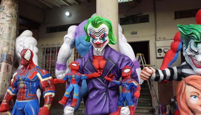 Monigotes: los mejores lugares para comprarlos o para fotografiarte con ...