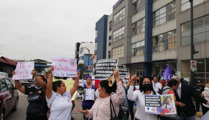 Ciudadanos convocan plantones para exigir justicia en el caso de María Belén Bernal