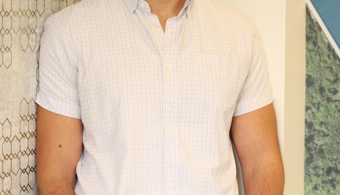 Carlos Pablo Henriques, el constructor que fue panadero, modelo y músico