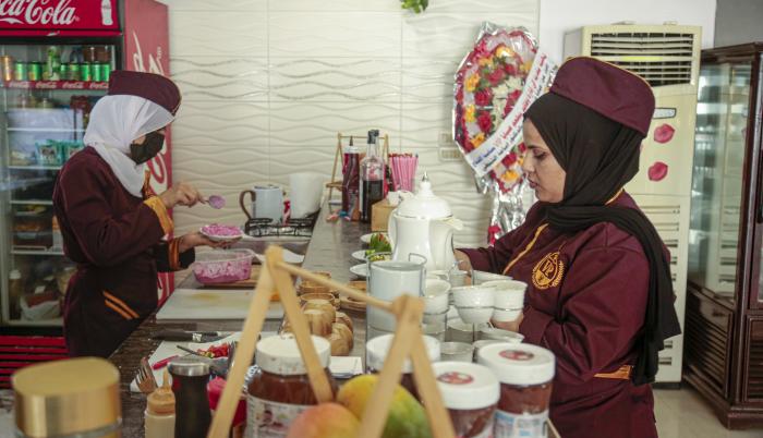 Franja de Gaza: Un restaurante rompe barreras