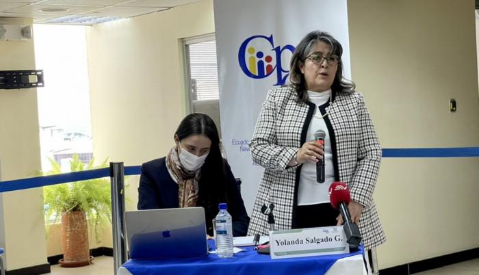 Candidatos a procurador del Estado se defienden ante impugnaciones