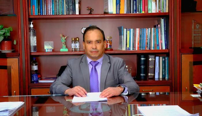 "No están poniendo un solo centavo para el proceso de nivelación"