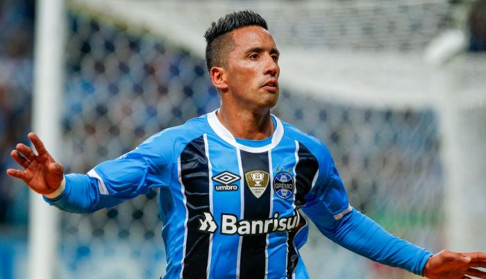 Lucas Barrios vuelve al fútbol con el ascendido Sportivo Trinidense ...