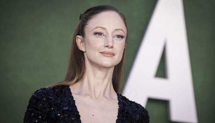 Andrea Riseborough y una nominación al Óscar en debate