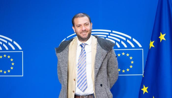 Excandidato al CPCCS viajó a Bruselas para denunciar presunto fraude ...