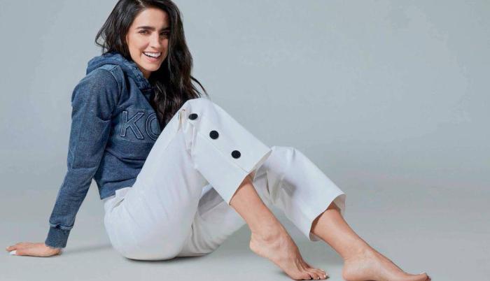 Bárbara de Regil responde a quienes le critican sus pies