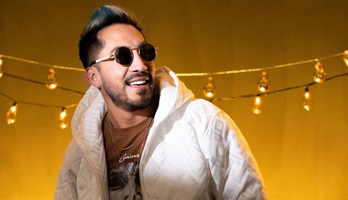 Glez: Bella, la canción que nació de un chisme