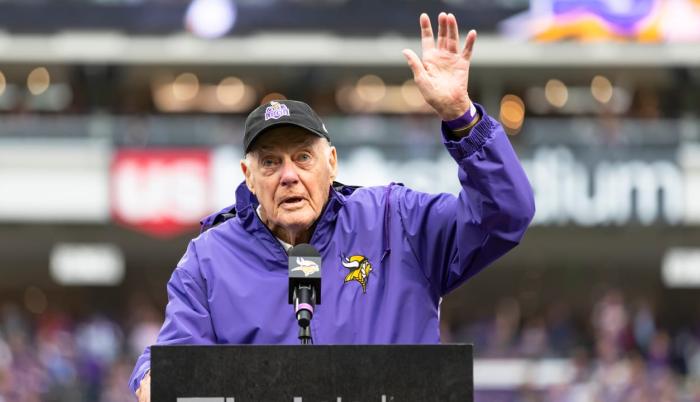 NFL: Bud Grant, ex Vikings y miembro del Salón de la Fama, muere a los ...
