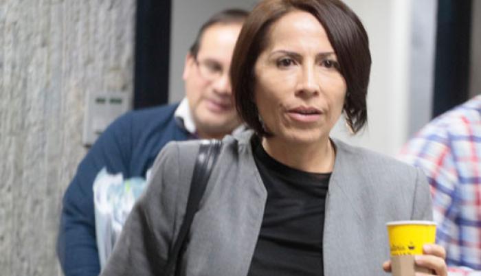 María de los Ángeles Duarte se presentó en la embajada de Argentina en ...