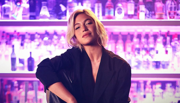 Stef Roitman protagoniza el nuevo video de Ricardo Montaner y Carlos Rivera