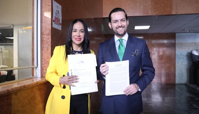 "Me he mantenido en silencio al ver la bancada desviarse", dice Narváez ...