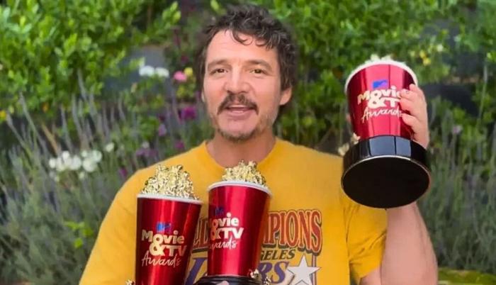 Pedro Pascal triunfa en la gala de los MTV Movie & TV Awards