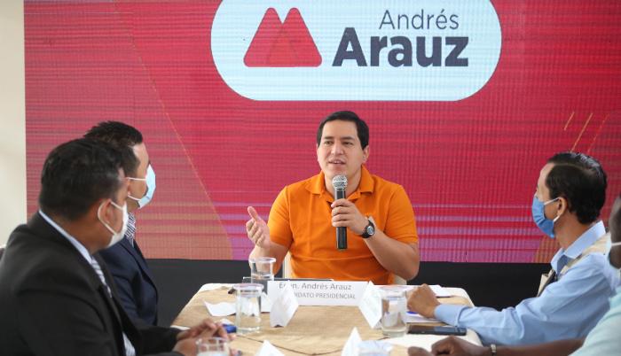 Andrés Arauz denunciará al Fiscal General de Colombia por injerencia política