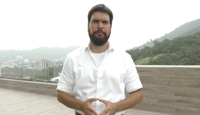 El PSC decide no presentar candidato presidencial y respalda a Jan Topic