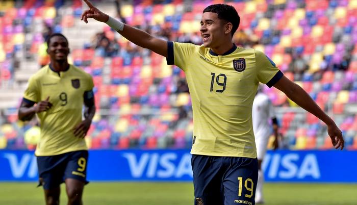 Kendry Páez se convierte en el nuevo fichaje del Chelsea