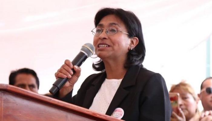 La hermana de Virgilio Hernández recibe cargo en la Alcaldía de Quito