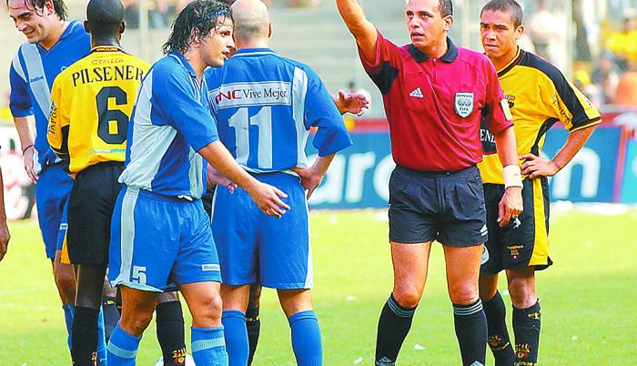 Pedro Ramos: “En Ecuador todavía no están usando bien el VAR”