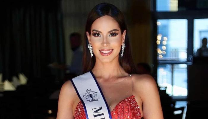 Vanessa López, Miss Supranational México, luce traje de Marco Tapia