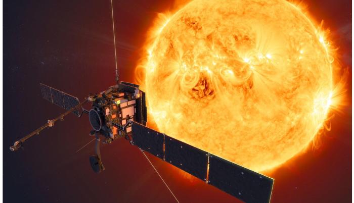 Sonda solar revela origen de viento solar en mini chorros