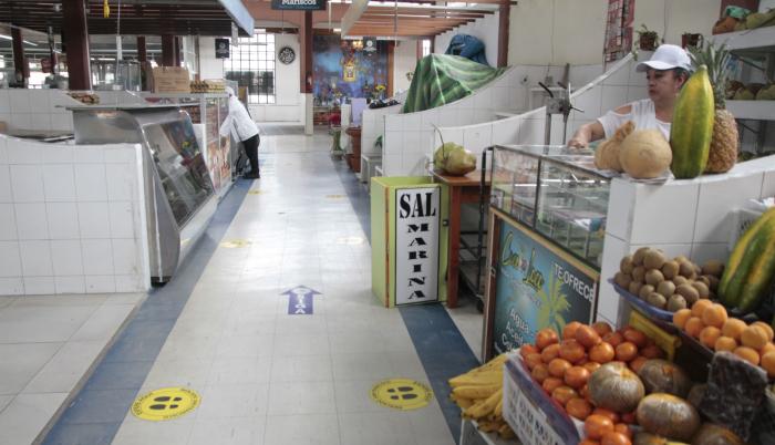 Quito: El comercio informal es un lío con posible salida