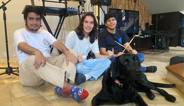 Aspy Band: "Amaríamos tocar junto a Hombres G"