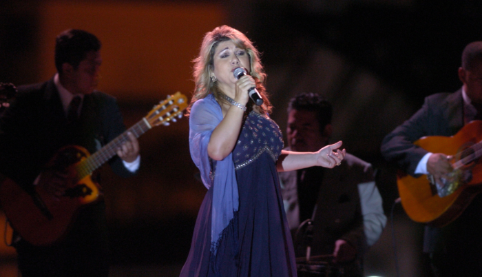 Fallece en Guayaquil la cantante Astrid Achi