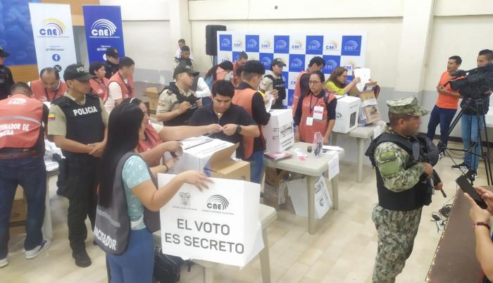 Voto en casa: Brigadas se despliegan a nivel nacional