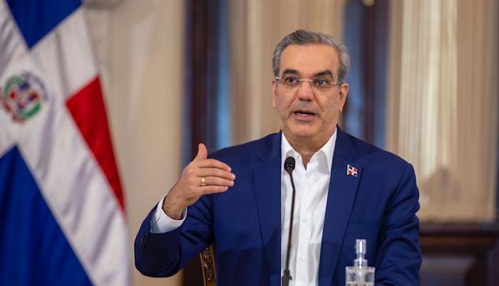 El presidente dominicano, Abinader, proclamado candidato presidencial ...