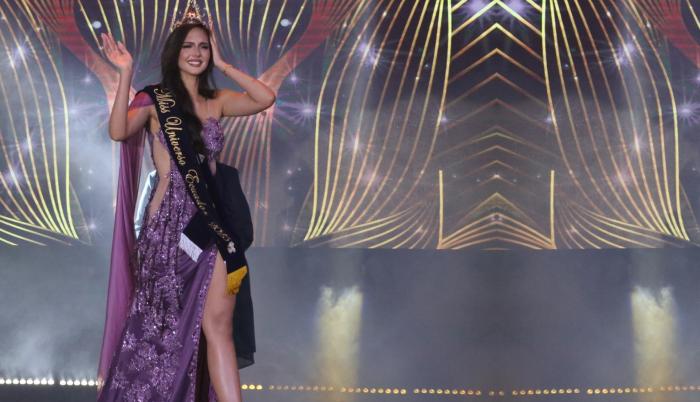 Delary Stoffers se va al Miss Universo