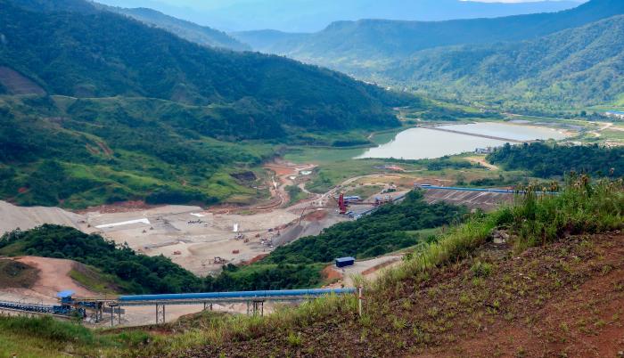 El Pangui: progreso económico y el cambio de paisaje en la mayor mina ...