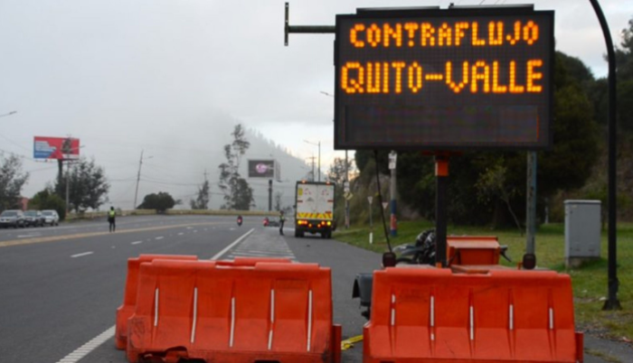 Quito: Horarios y tramos de los contraflujos vehiculares este 22 de enero