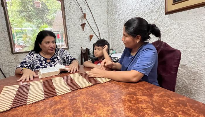 Patricia Castillo, un "ángel" y faro de esperanza en Chongón