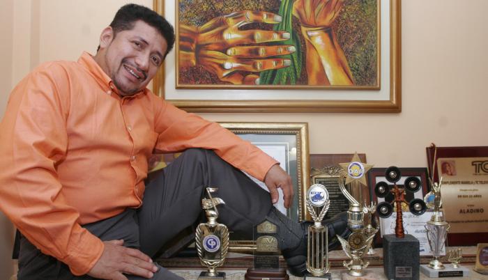 Aladino lamentaba la falta de trabajo para los artistas locales, según ...