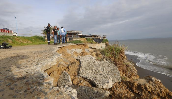 Posorja, marcada por el dolor que causó el deslave de tierra