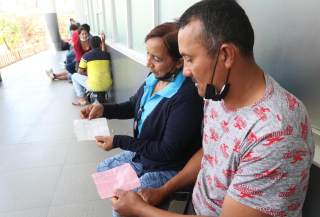 El IESS no garantiza el funcionamiento de la entrega de medicinas a fin ...