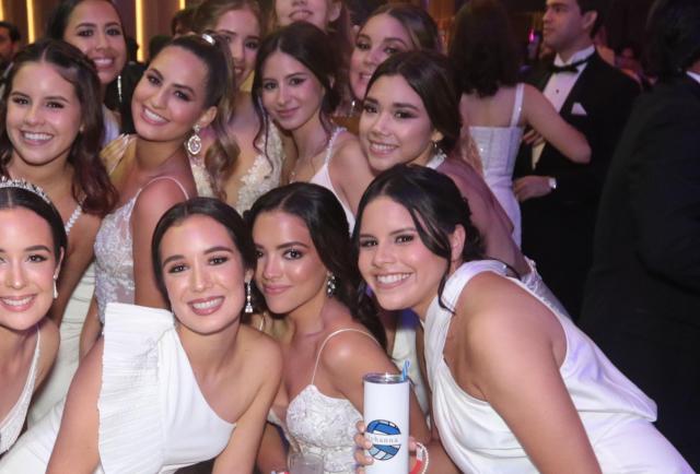 Balandra Cruz del Sur celebra su graduación 2023