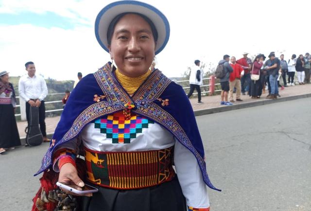 Diseños coloridos en el pueblo Waranka