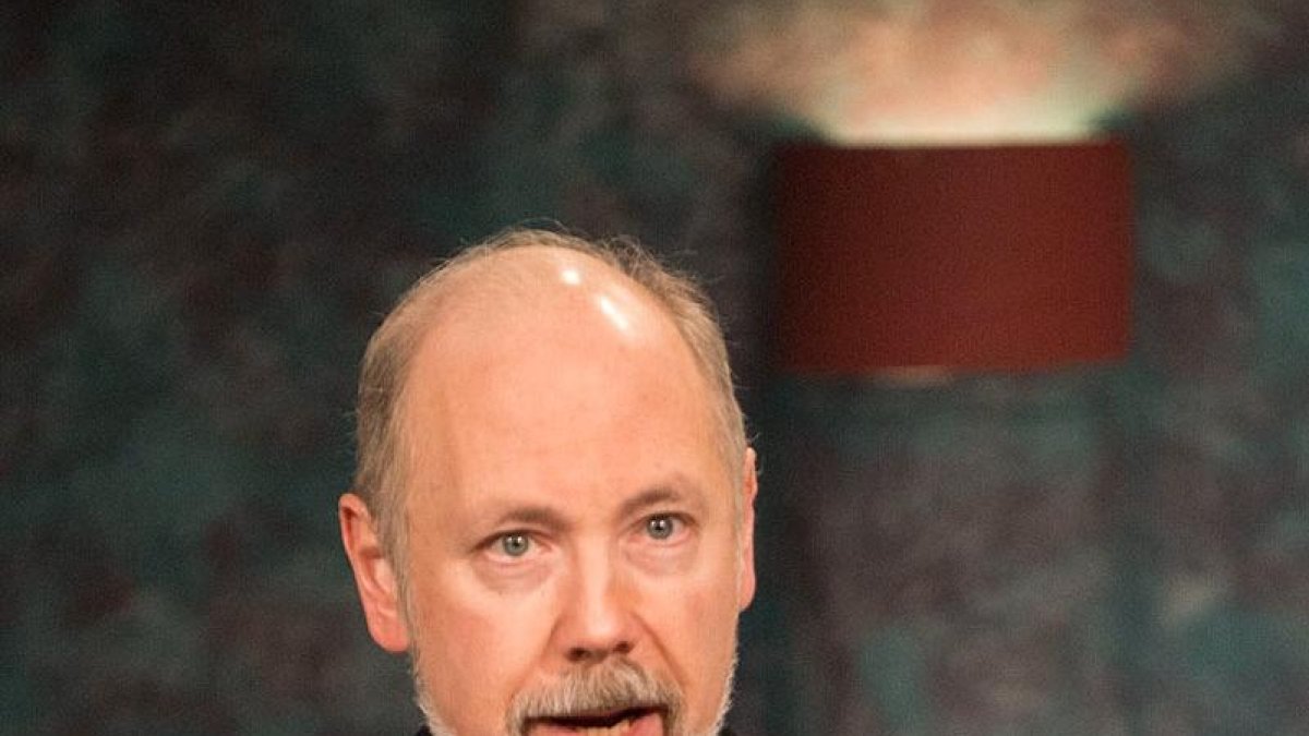 Robert Spitzer: “Sugiere que la vigilancia gubernamental es ineficaz”