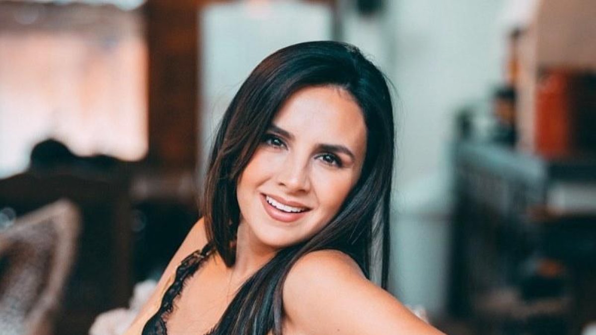 Estéfani Espín no se irá de Ecuavisa